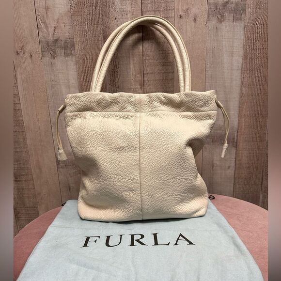 Furla | Bags | Furla Cream Genuine Leather Shoulder Bag Made In Italy ...